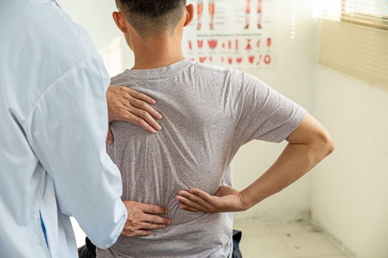 How Long Does Lower Back Pain Last? A realistic timeline & when to seek ...